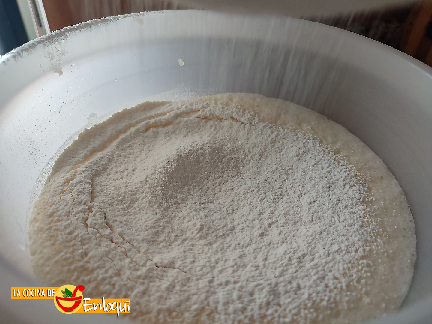 Babá al ron, un postre para una ocasión especial - La Cocina de Enloqui